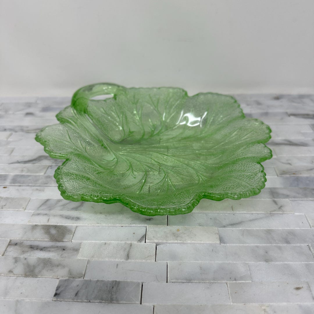 Indiana Glass Pebble Leaf Uranium Green Dish 8", Vintage Textured Clear ...