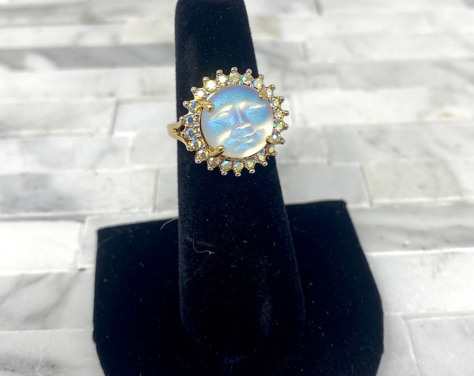 Kirks Folly Seaview Moon Ring, Vintage Gold Tone Moon Face Ring Aurora ...