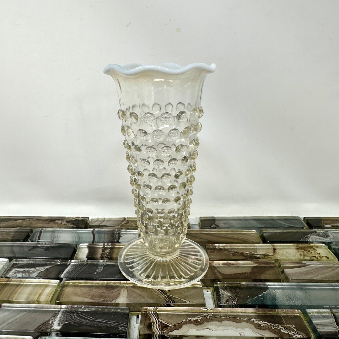 Anchor Hocking Moonstone White Rim Hobnail Flared Bud Vase 5 1/2 ...
