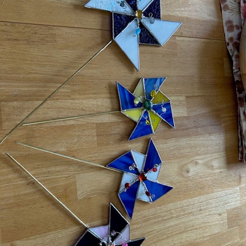 Stained Glass Pinwheel Pattern - Etsy