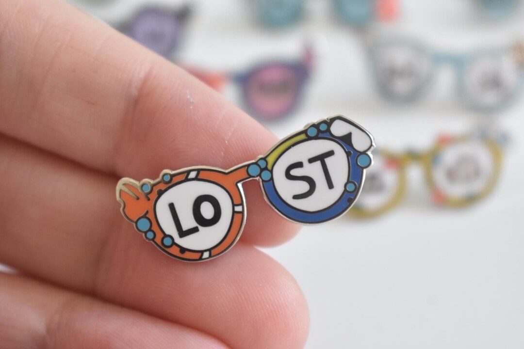 Nemo and Dory Glasses Pin - Etsy