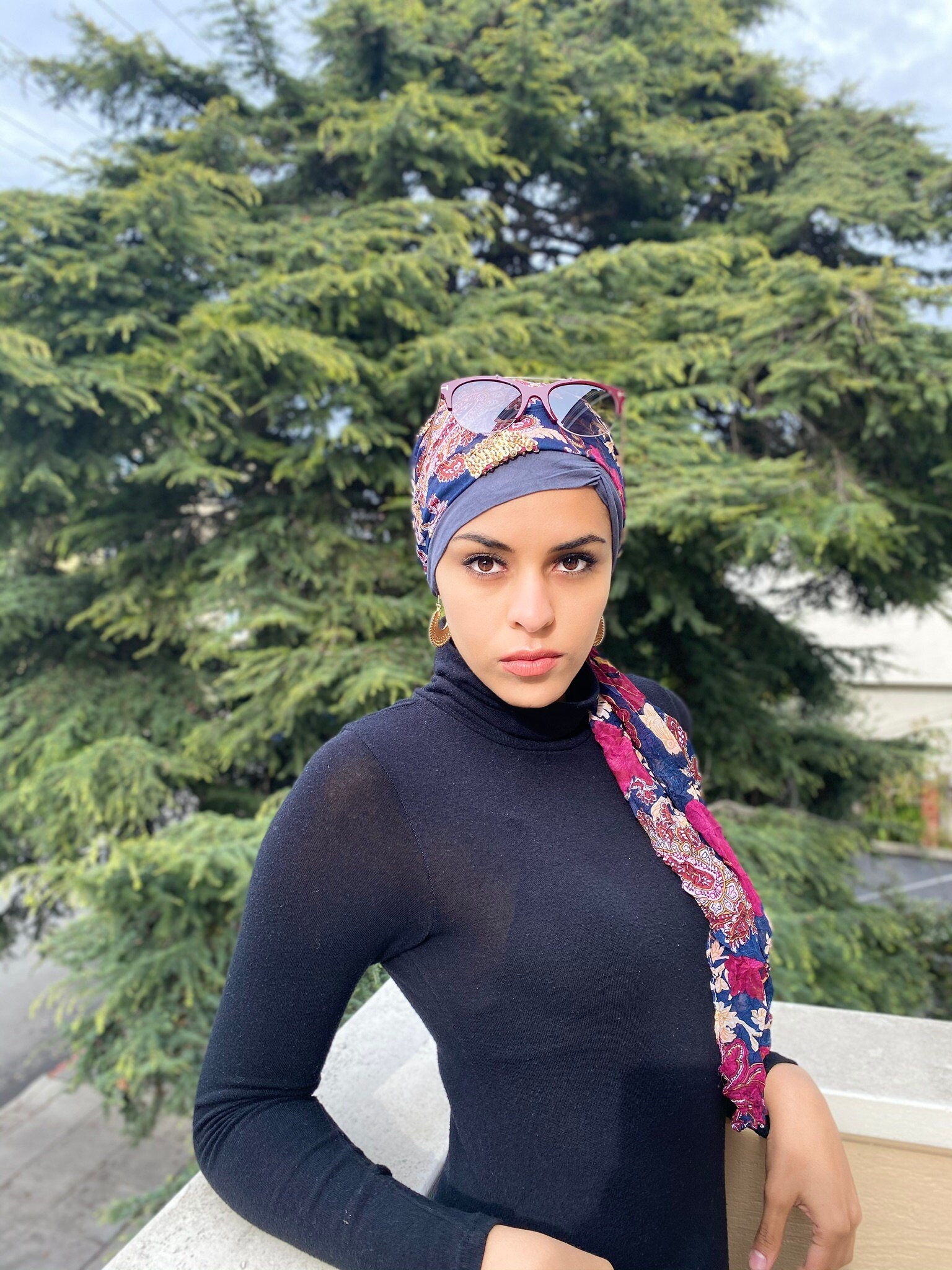 Lots of Colors-side-swept Bang Look Tube - Support for Scarf Scarves ...