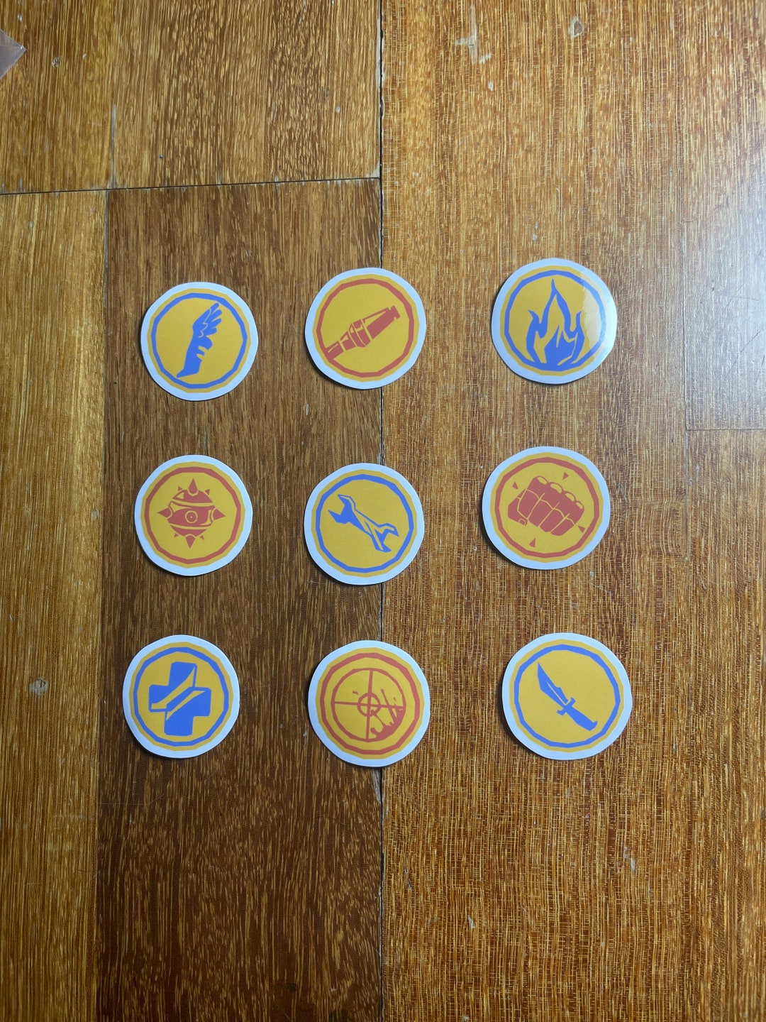 1.5" TF2 Emblem Stickers - Etsy