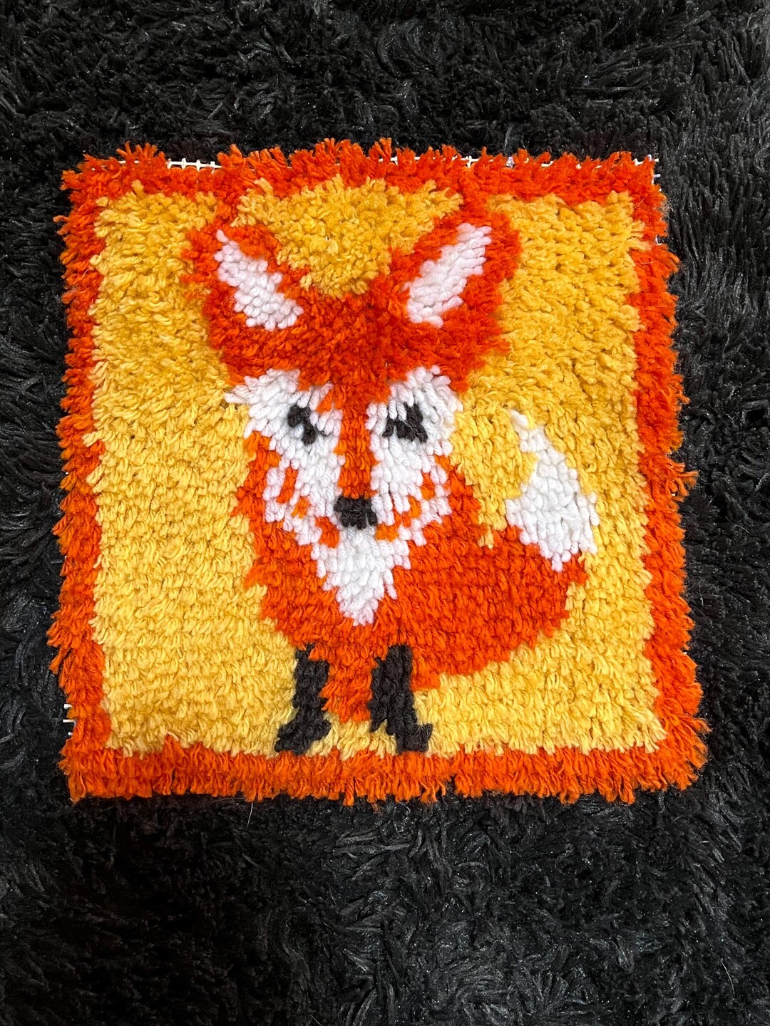 Vintage 12” X 12” Latch Hook Fox Wall Decor - Retro Fabric Fox Animal ...