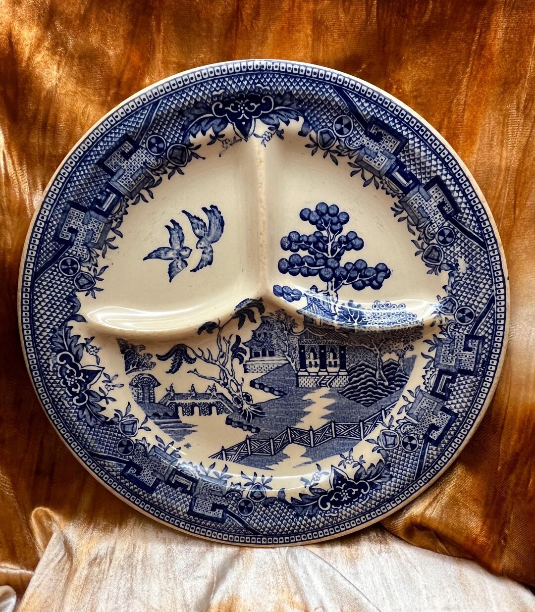 Vintage Blue Willow Pattern Divided Plate - Sterling China Co. - Etsy