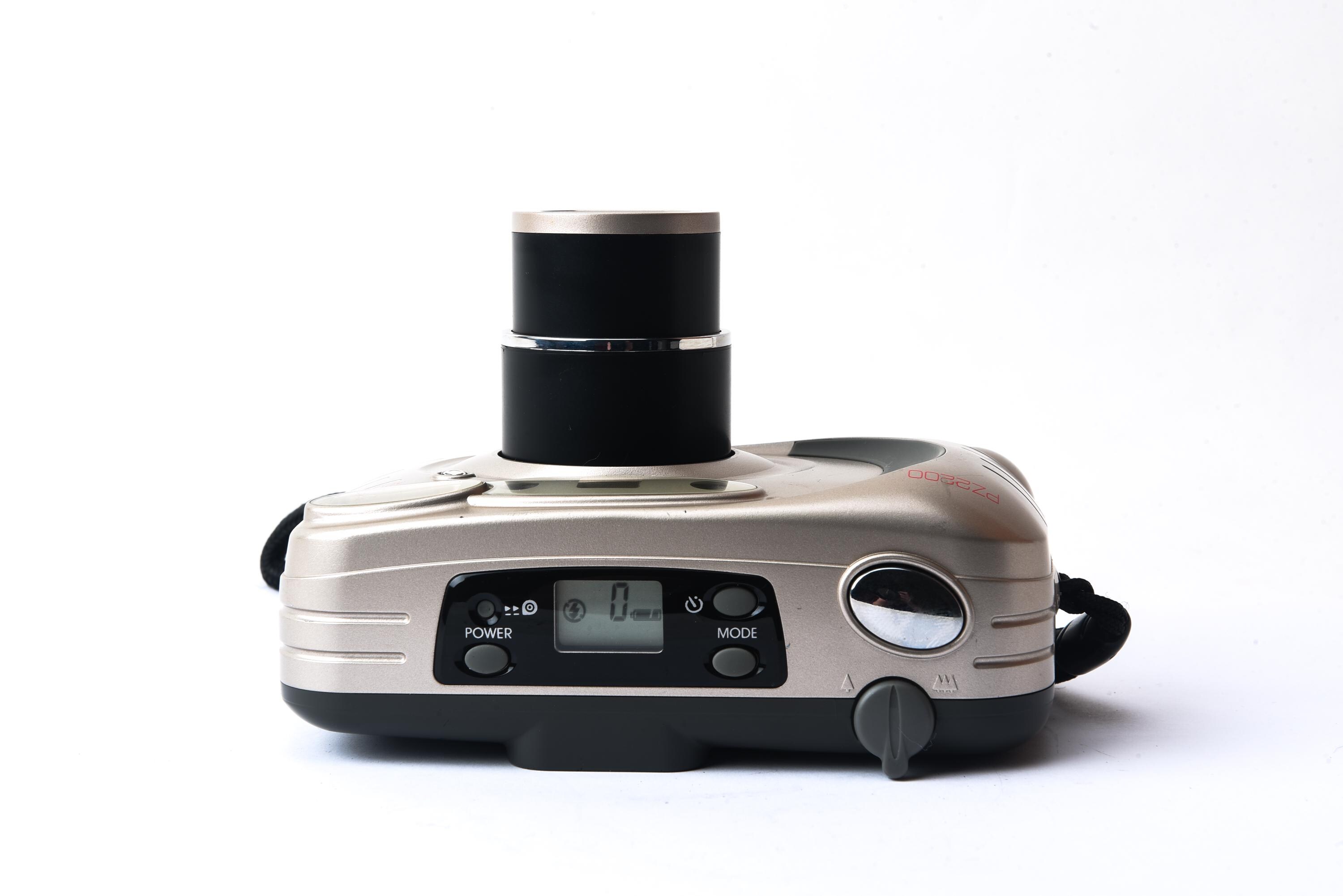 Bell & Howell PZ2200 Vintage Point and Shoot Film Camera W/ 35-70mm ...