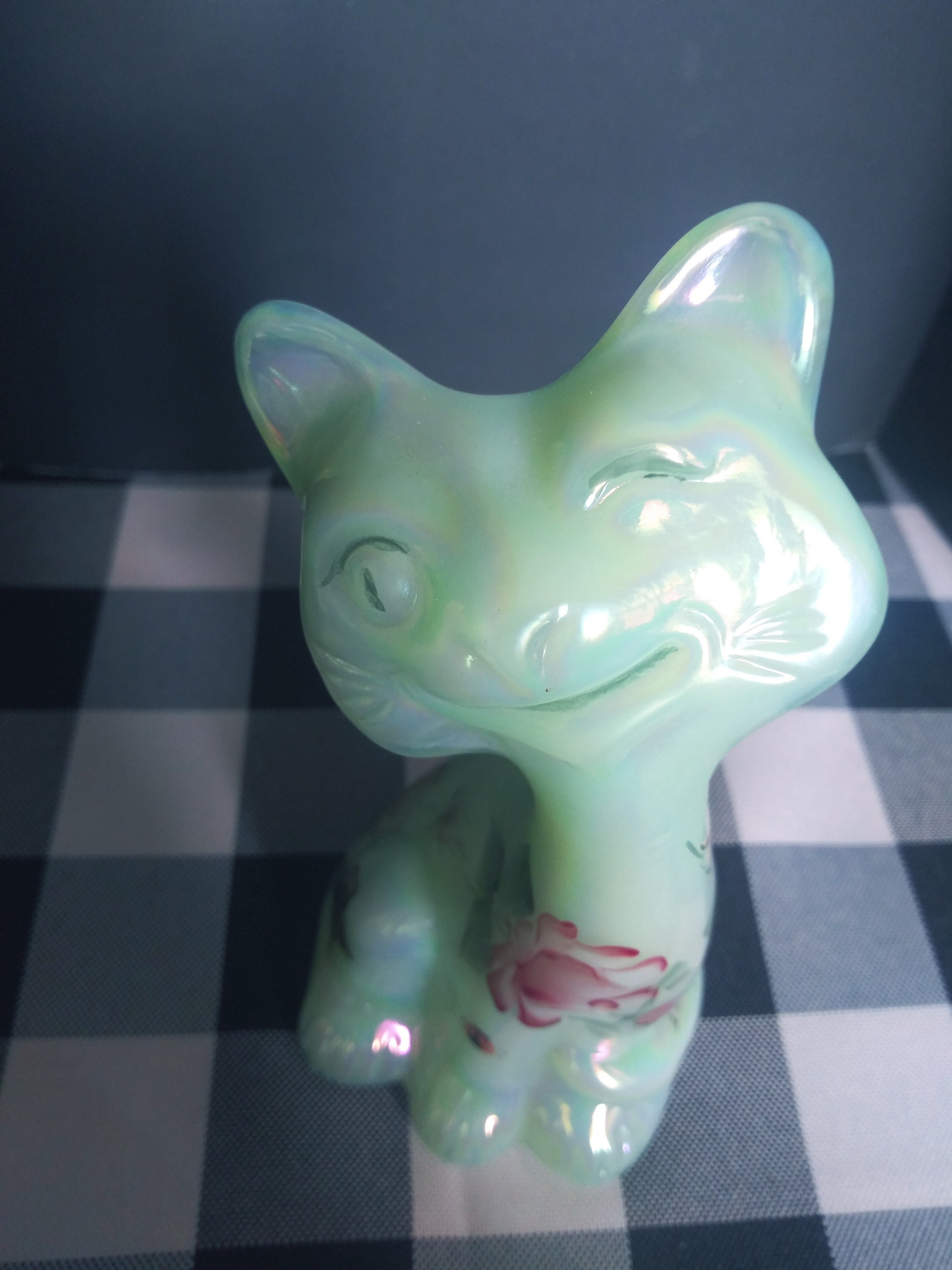 Fenton Alley Cat Glass Figurine Hand Painted by Linda Fleming - Etsy