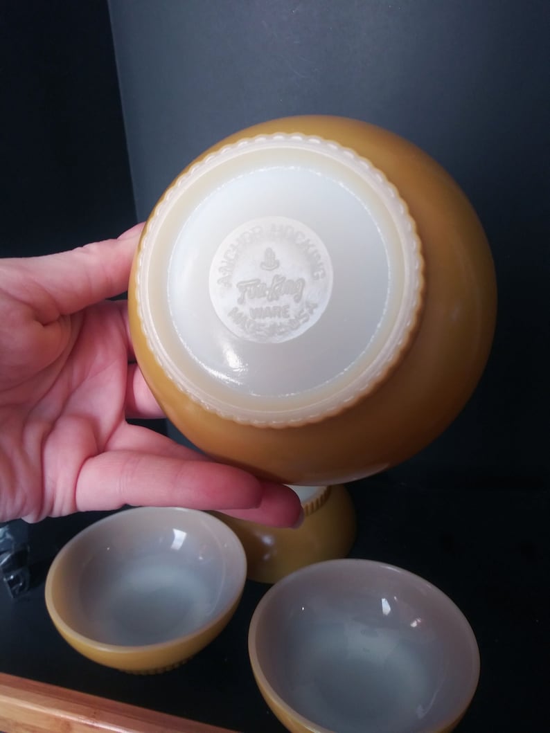 X4 Vintage Fire King Gold Glass Bowls Excellent Condition High Gloss ...