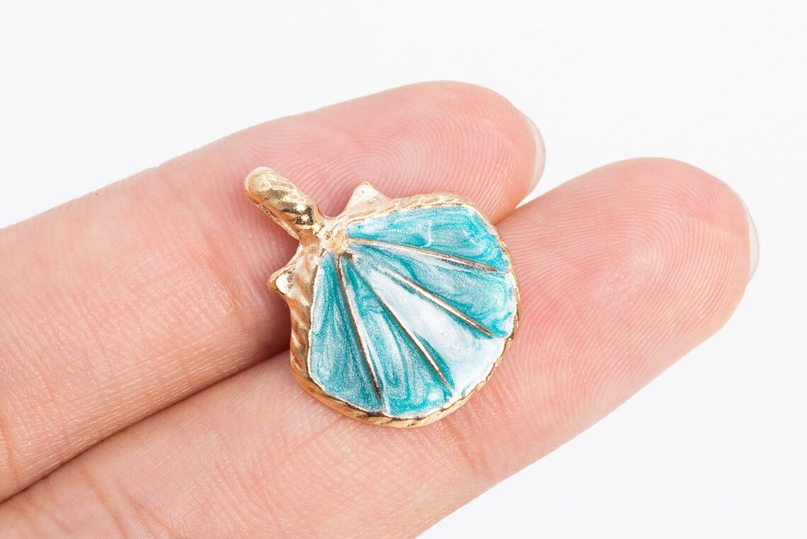 4 Enamel Shell Charm Gold Tone With Aqua Blue Enamel - Etsy