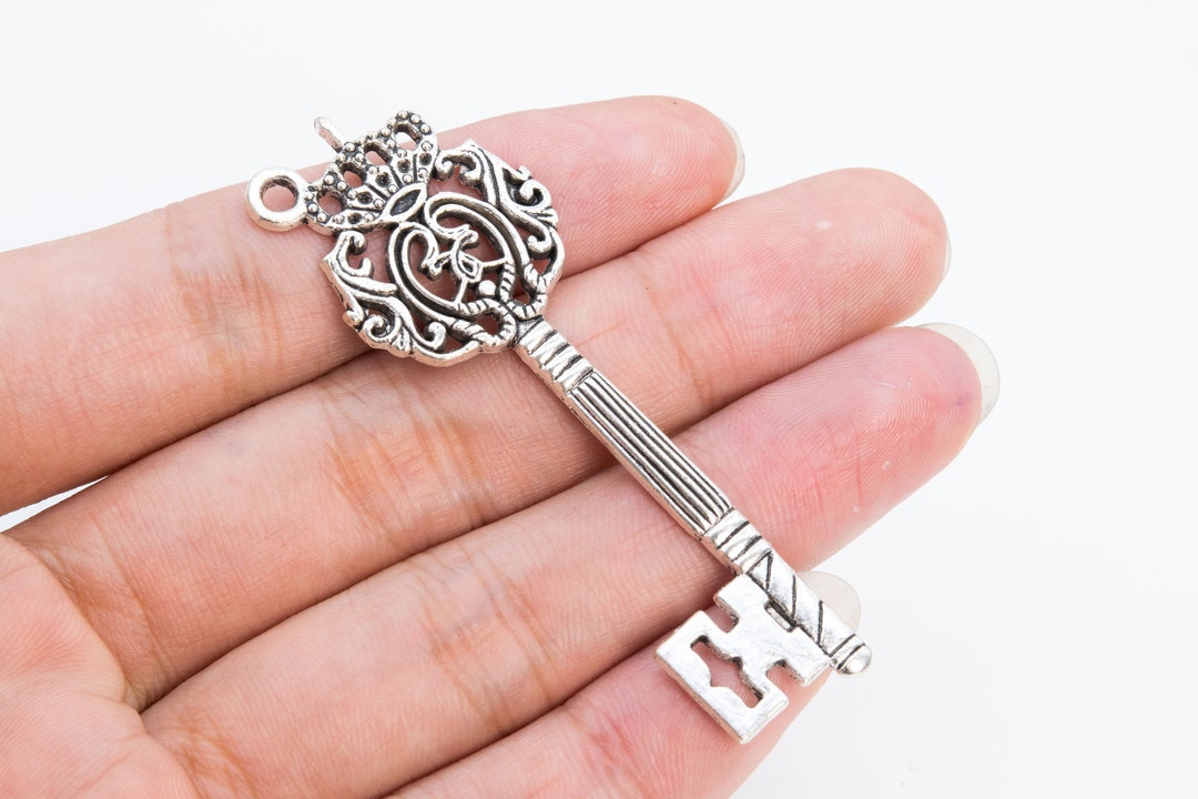 2 Key Charm Double Side Antique Silver Tone 66276-367 - Etsy