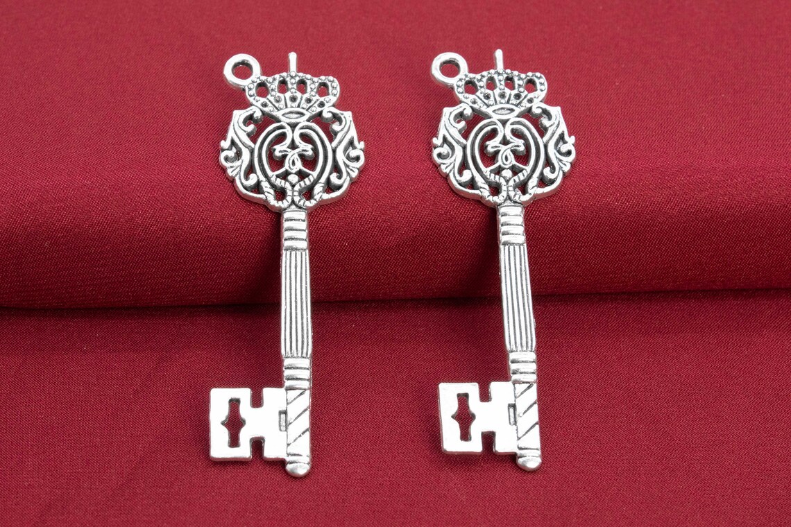 2 Key Charm Double Side Antique Silver Tone 66276-367 - Etsy