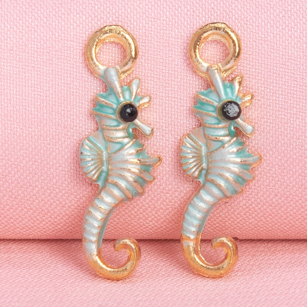 Seahorse Charm - Etsy