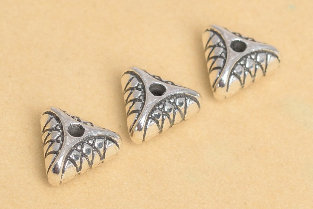20 Pcs 10x9mm Triangle Spacer Beads Antique Silver Tone (63788-2416) - Etsy