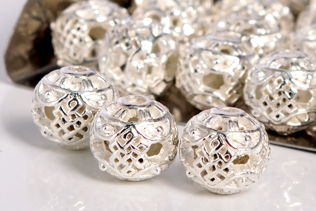 20 Pcs 8mm Chinese Knot Round Spacer Beads White Gold Tone (60290-1582 ...