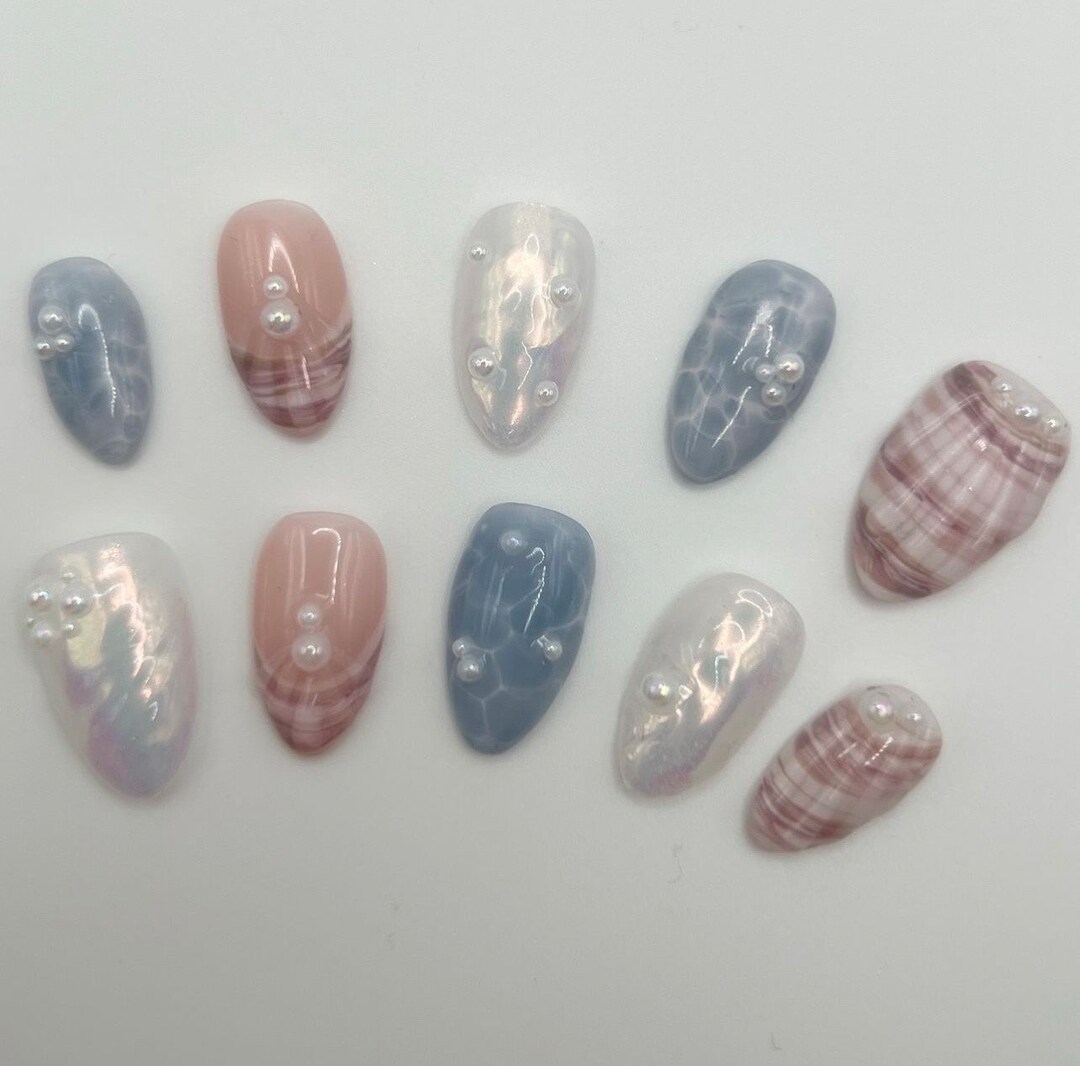 Mixed Ocean Nails | Seashell Nails | Pearl Nails | Hand Painted Designs ...
