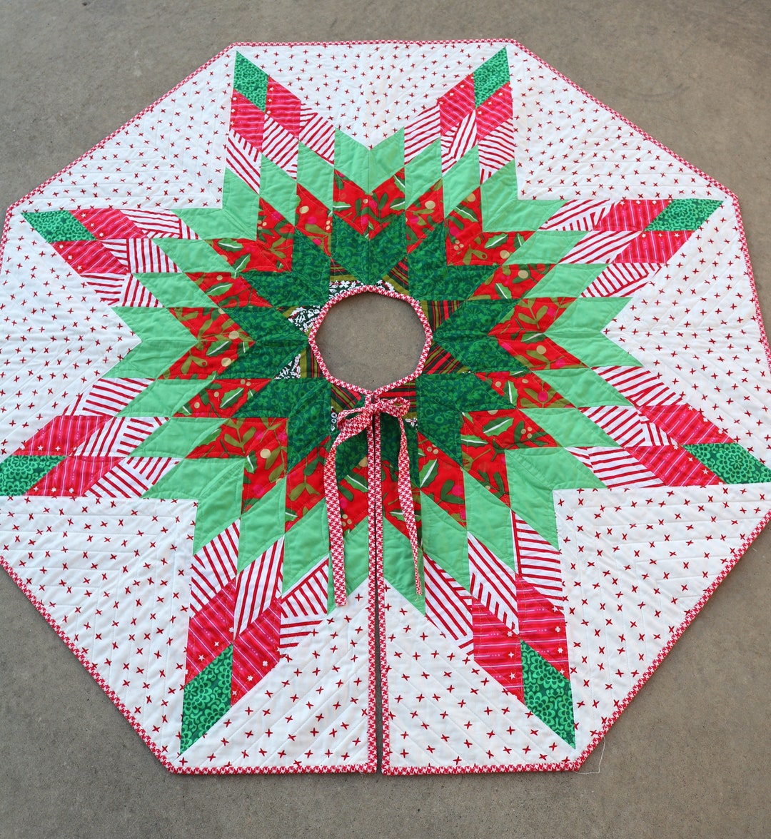 Lone Star Christmas Tree Skirt Pattern - Etsy