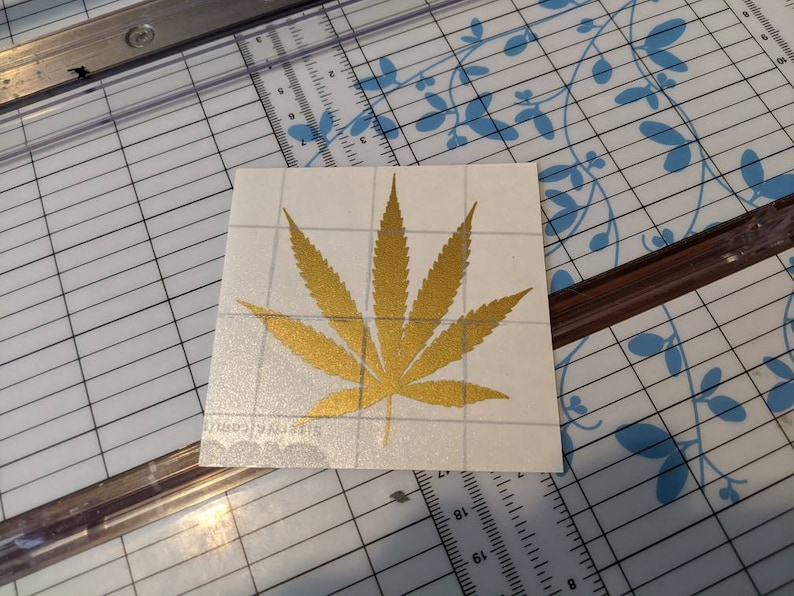 Weed Leaf Decal Marijuana Decal Weed Sticker Laptop Decal | Etsy