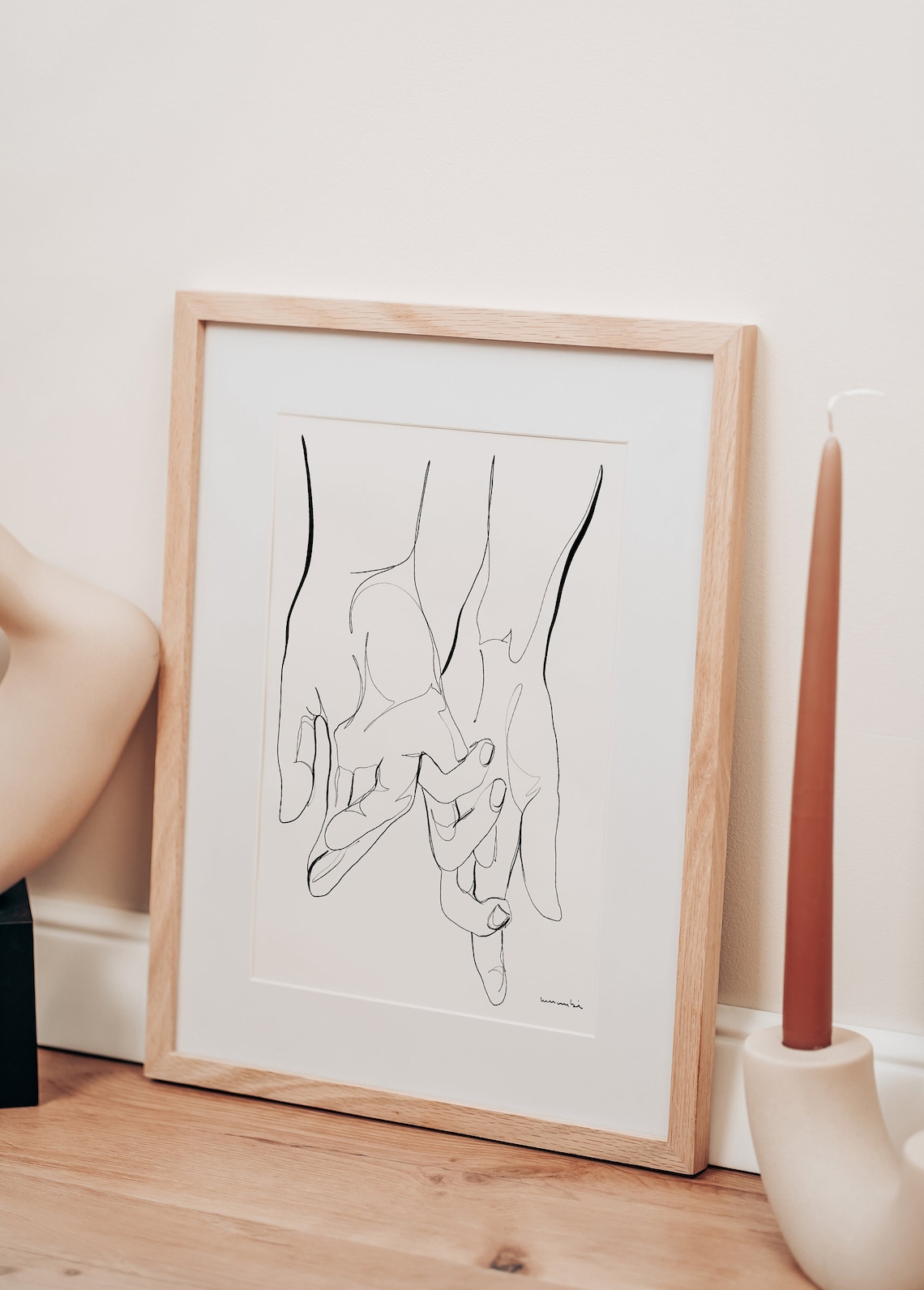 Black and White Minimalist Holding Hands Print Minimalist Couple Art ...