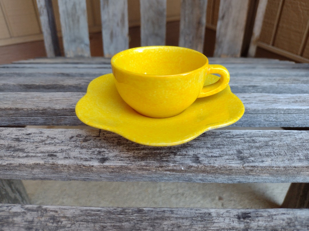 Maryse Boxer Yellow Ceramic Expresso Cup and Saucer Set Retro Vintage ...