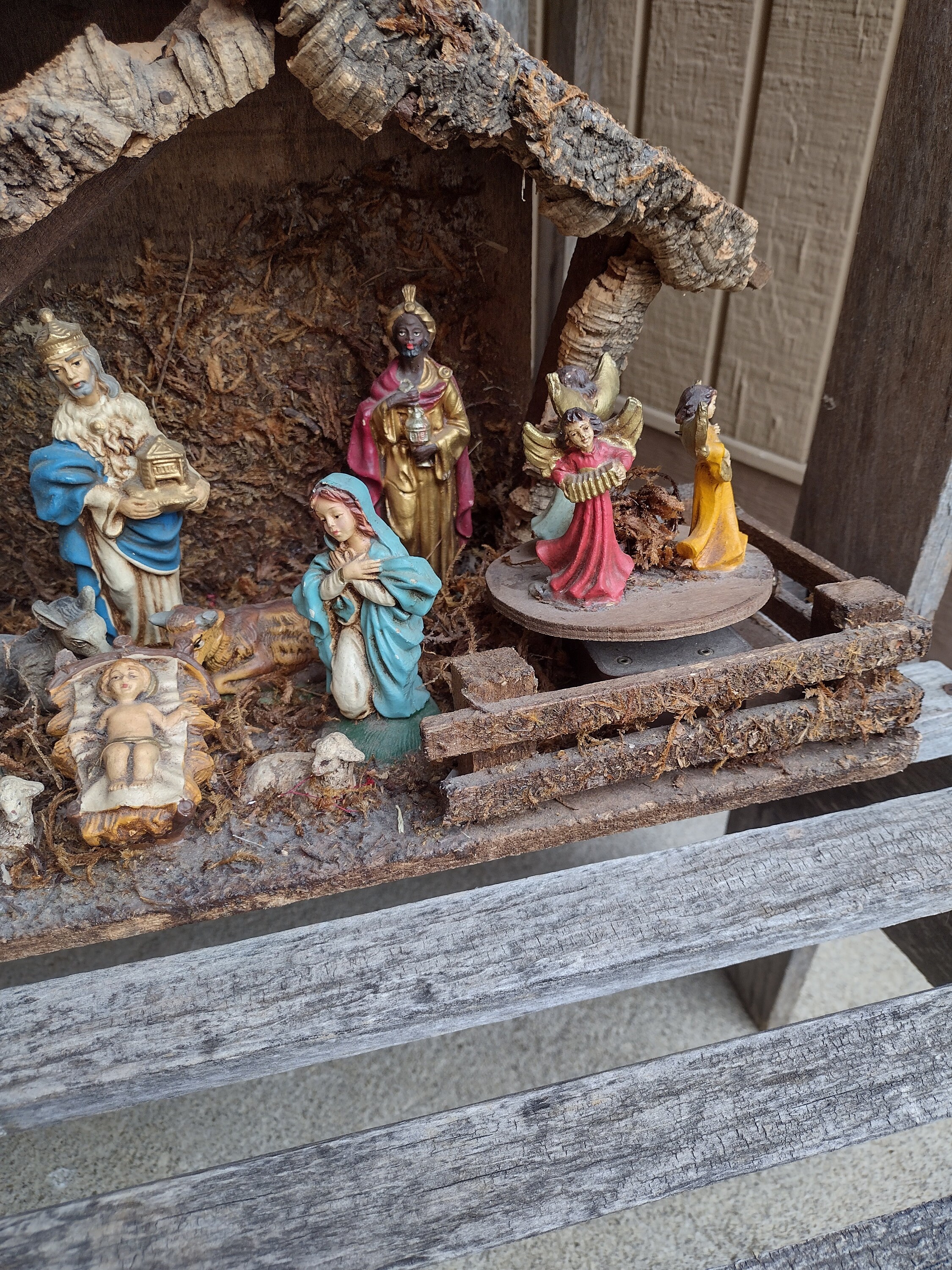 Wooden Italian Nativity Scene Decor With Music Box Plays silent Night ...