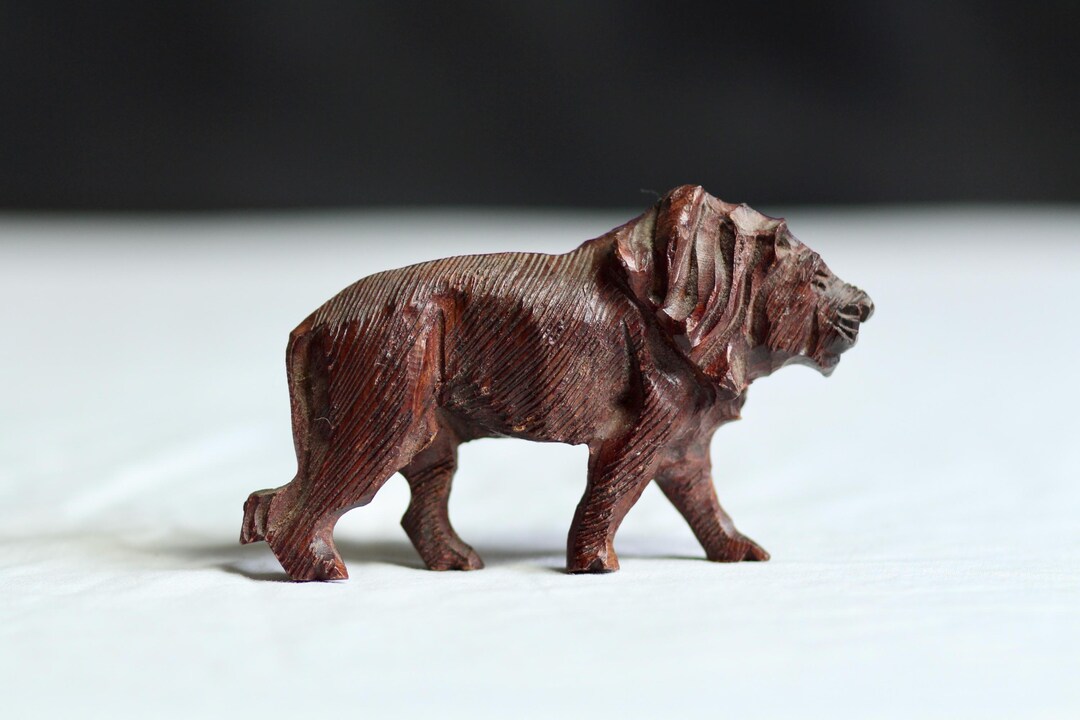 Vintage Hand-carved Lion Ornament. Wooden Statue. Medium Sized. Safari ...