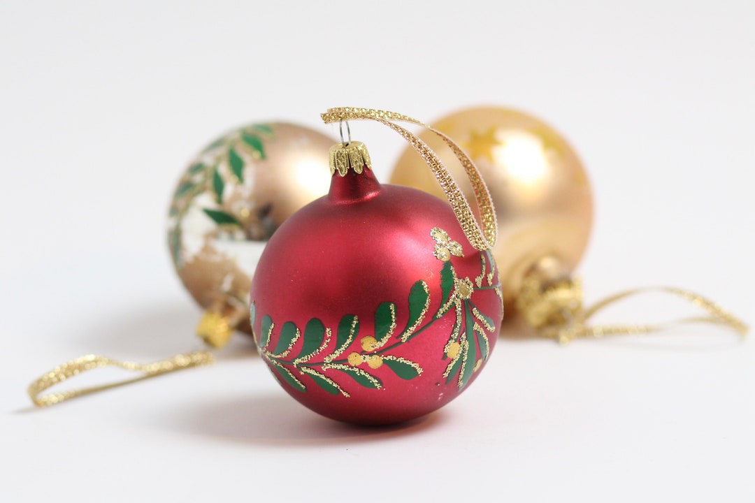 Vintage Glass Christmas Baubles. St Michael. Set of Six. 6cm Diameter ...
