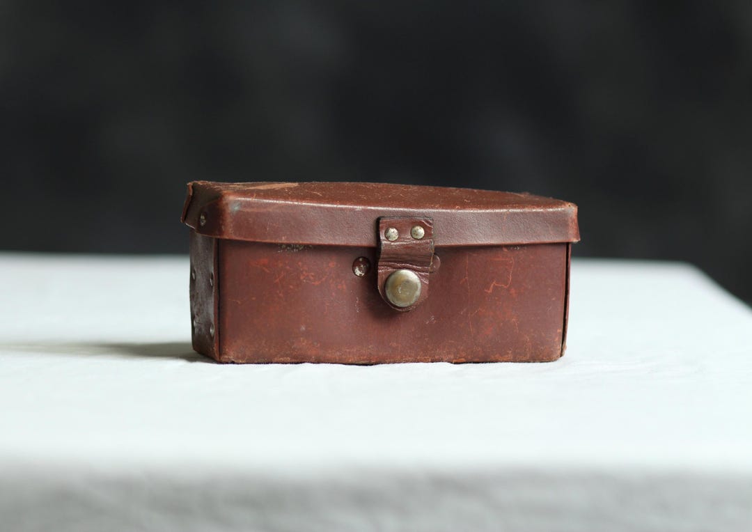 Vintage Leather Post Office Case. Chestnut Brown. Storage Carrier. Aged ...