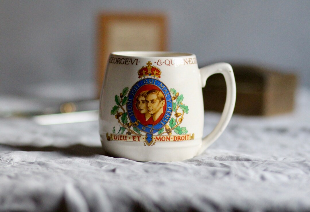 Vintage Monarchy Mug. King George VI and Queen Elizabeth. Tea Cup ...