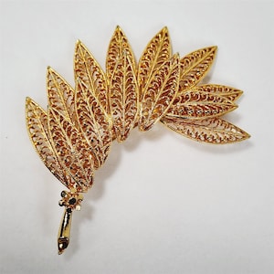 Vintage PIM Piscitelli Gold Tone Filigree Leaf Pin Brooch - Etsy