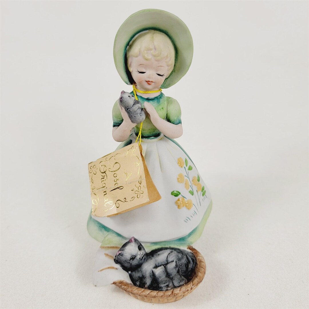 Josef Originals - Becky Thatcher Mama Cat and Kittens Tom Sawyer Bisque ...