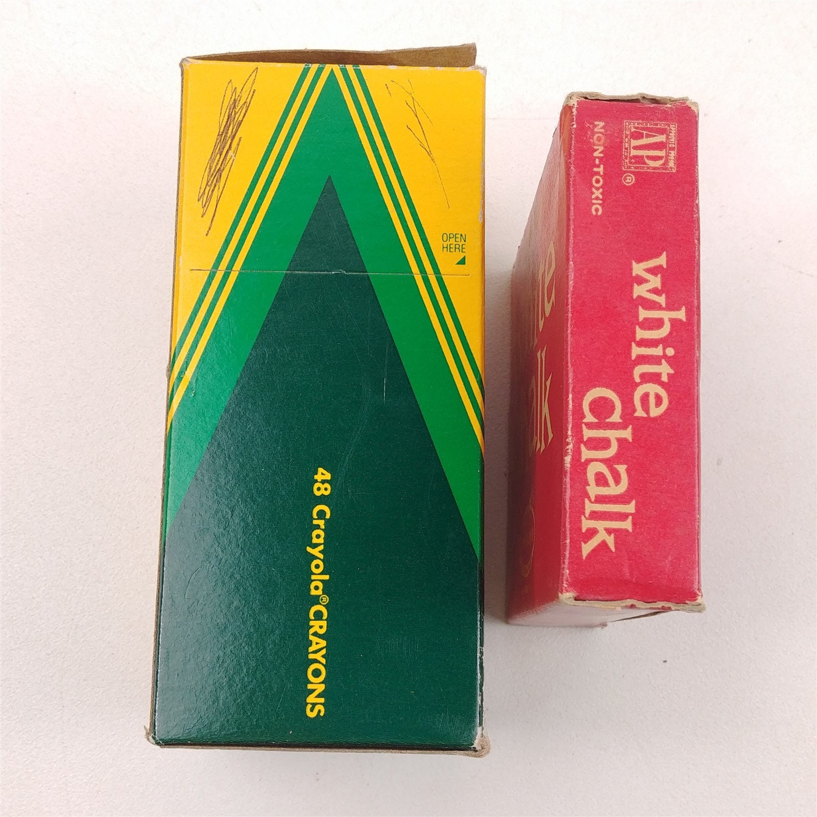 1988 48 Crayola Crayons 2 Missing Binney & Smith White Caulk | Etsy