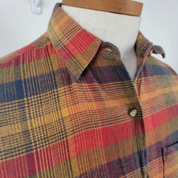 Vintage Basic Editions Plaid Flannel Long Sleeve Butt… - Gem