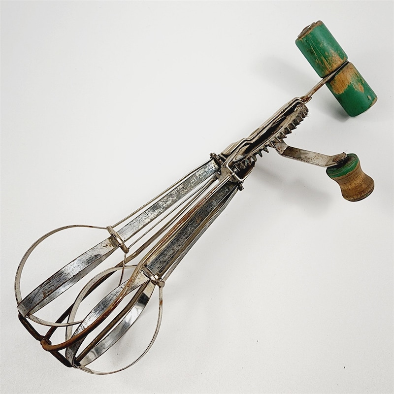 Antique Hand Mixer - Etsy