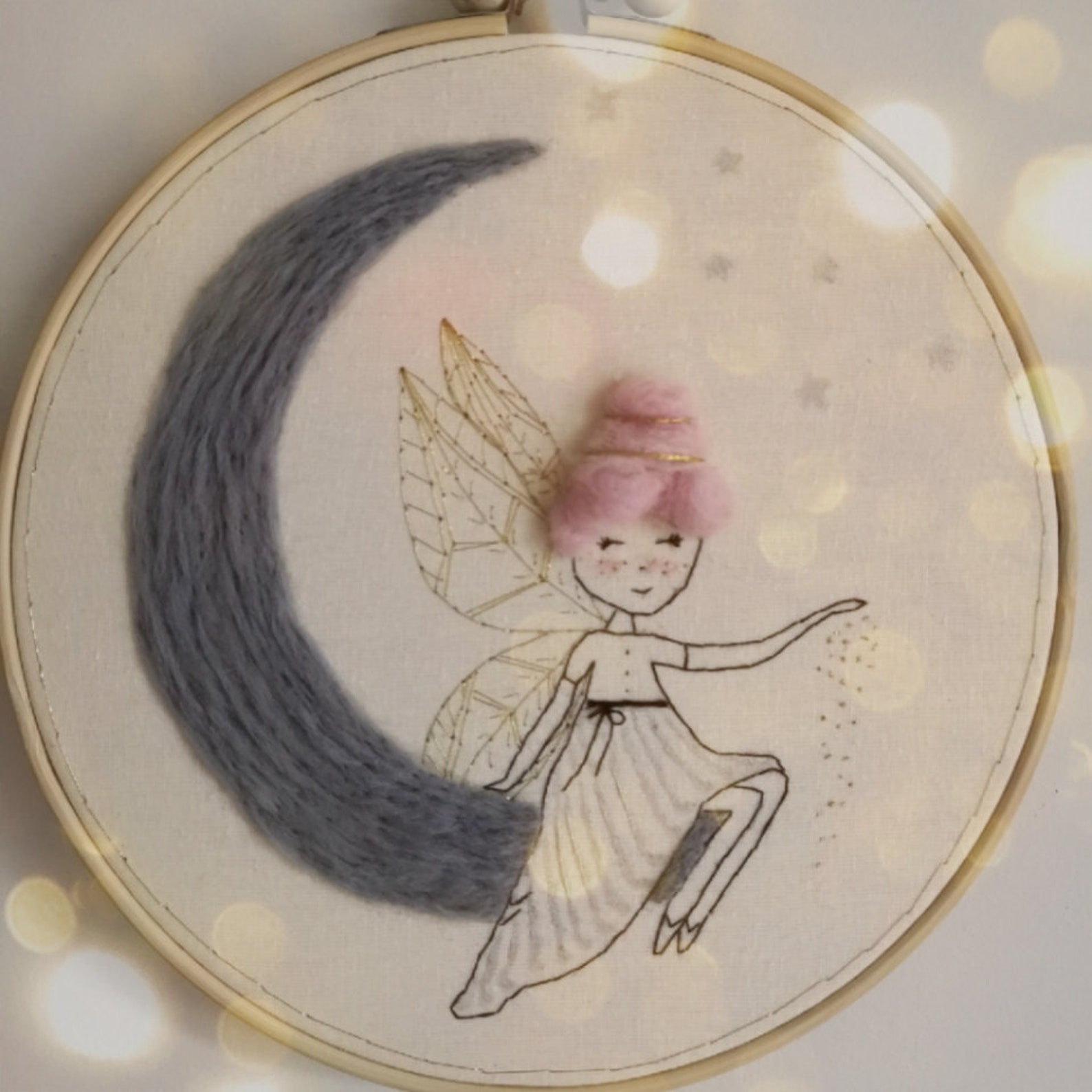 3D hand embroidery picture in wood hoop/ Magic fairy - Etsy Polska