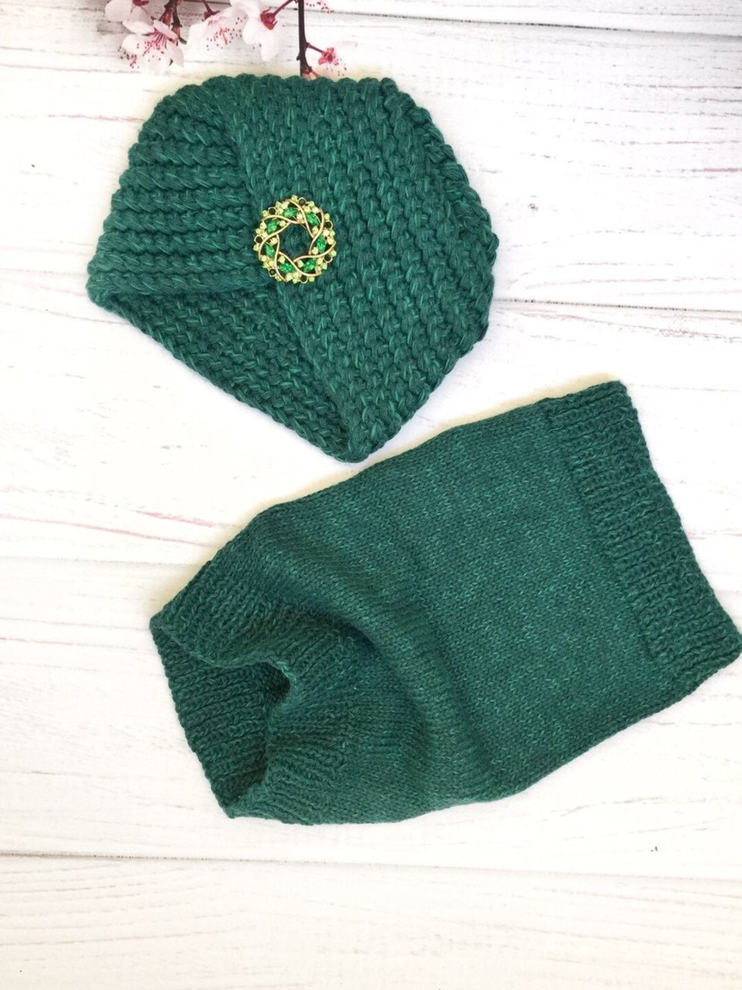 Turban Set, Emerald Turban, Knitted Green Turban, Turban With a Brooch ...