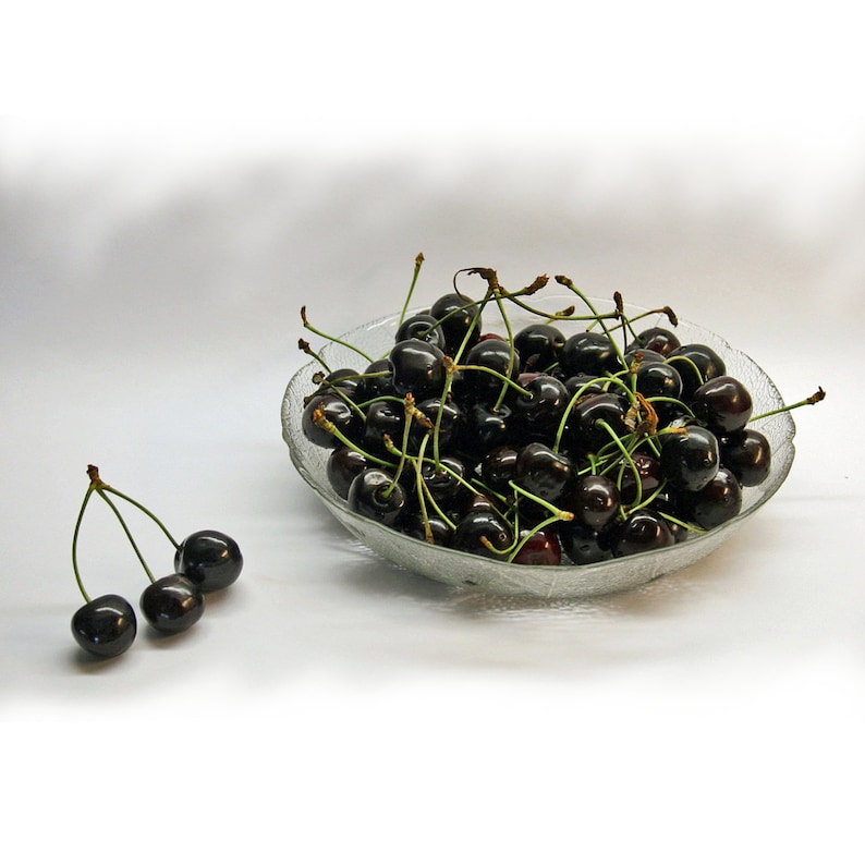Black Cherry Seeds - Organic, Heirloom, Open Pollinated, Non GMO - Grow ...