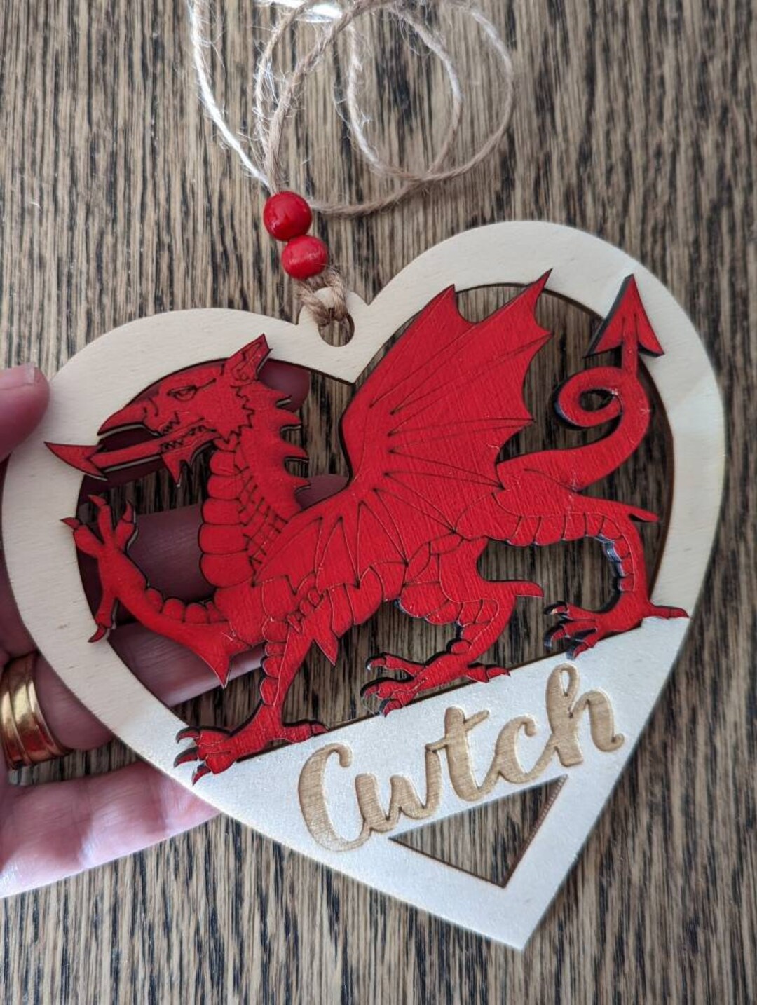Welsh Dragon Cwtch Sign / Welsh Home Sign / Welsh Dragon Heart With ...