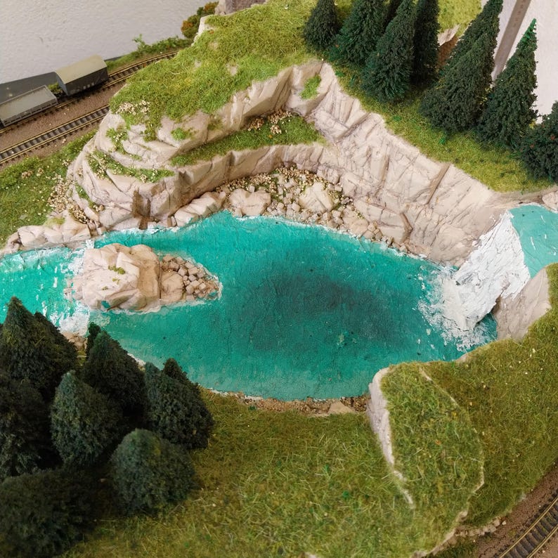 Portable Lightweight Model Train Layout Scenic Landscape Diorama in N ...