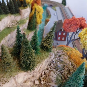 Portable Scenic Model Railway Layout, With Lakes and Waterfalls in N ...