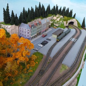 Double Track Model Railway Layout in N Scale on a Base of 120 X 60 Cms ...