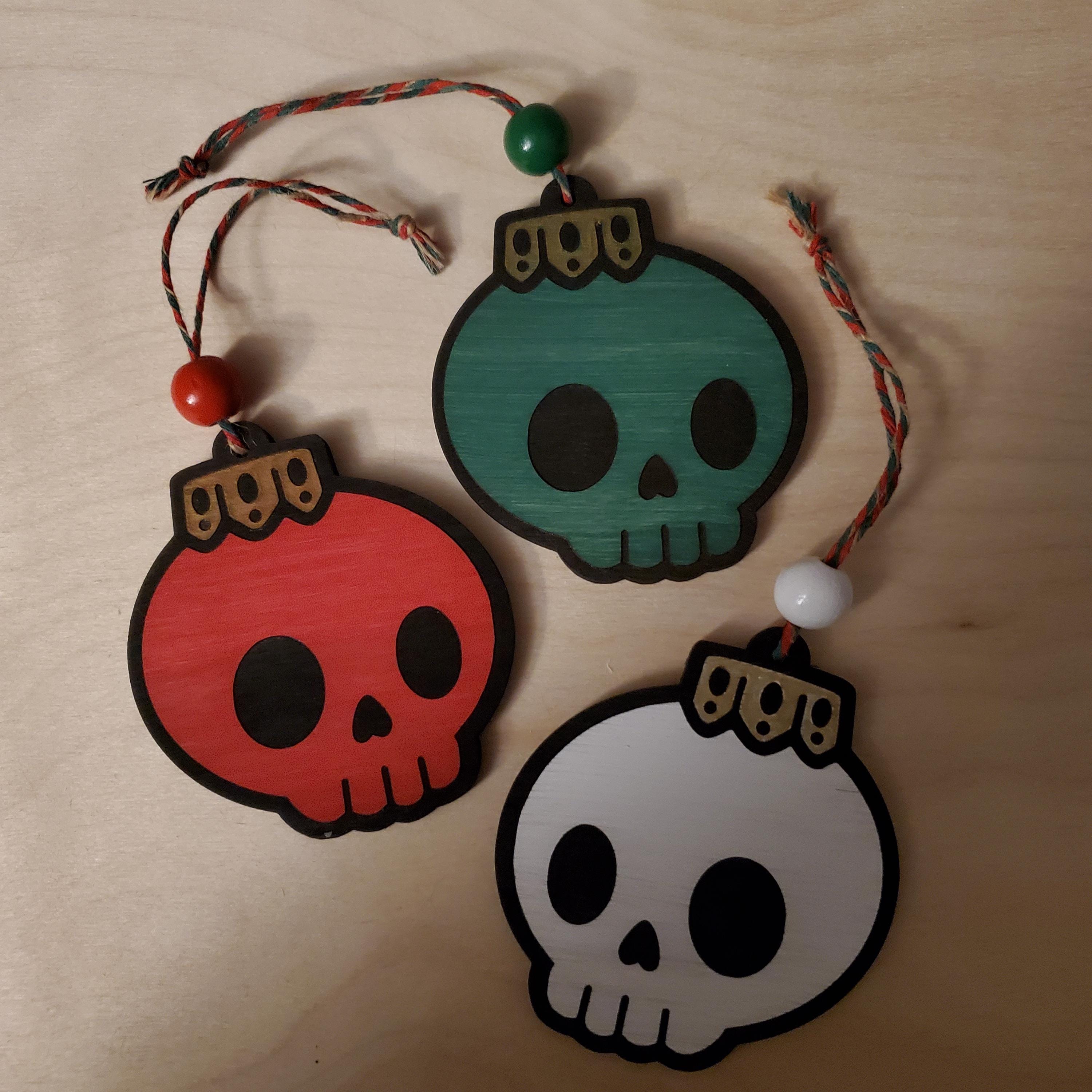 Skull Horror Cryptid Creepy Christmas Wooden Ornament - Etsy