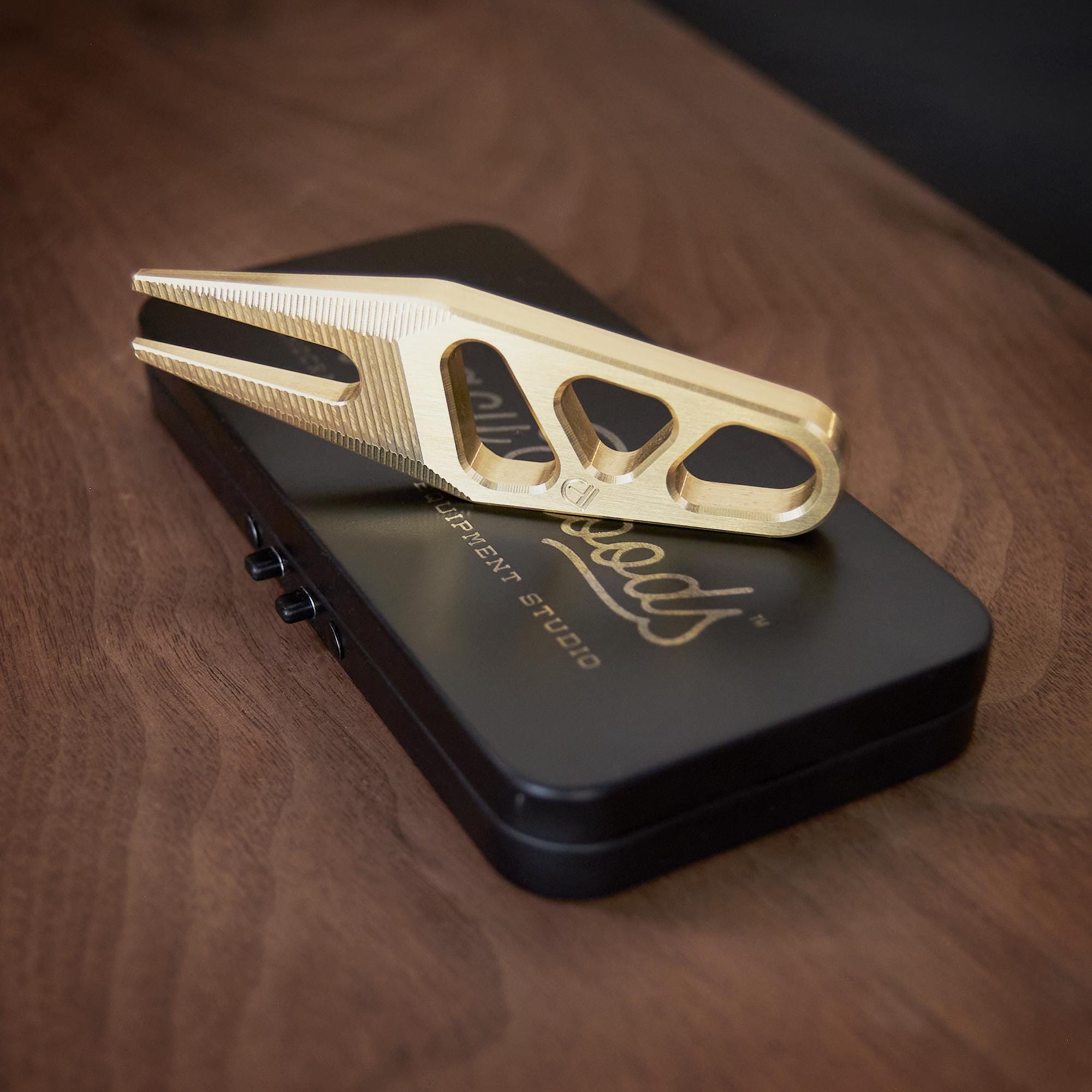 Milled Brass Golf Divot Tool: Handcrafted USA Design - Etsy