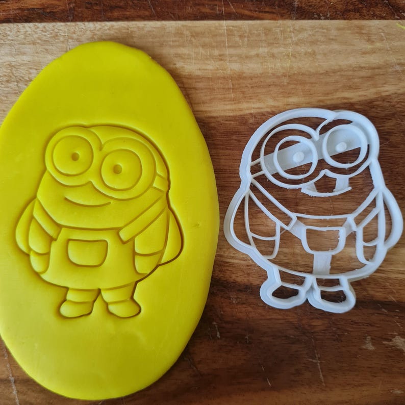 Bob Minion Despicable Me Cookie Cutter Embosser Stamp Biscuit Fondant ...
