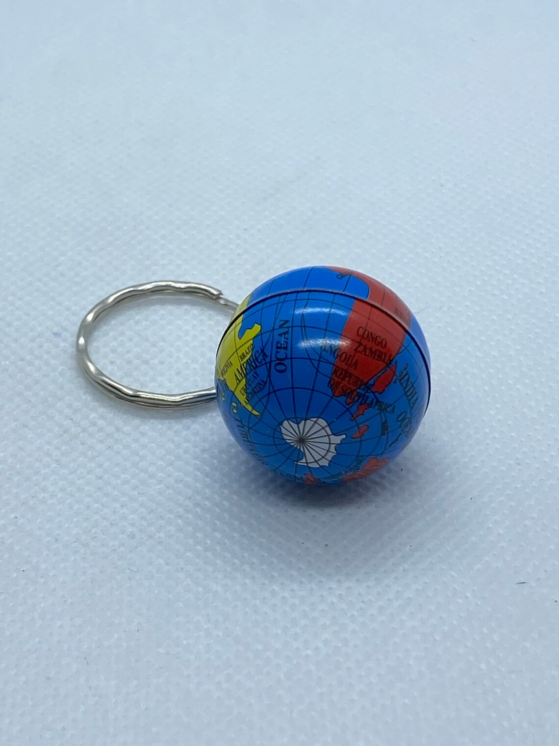 Globe Keychain - Etsy