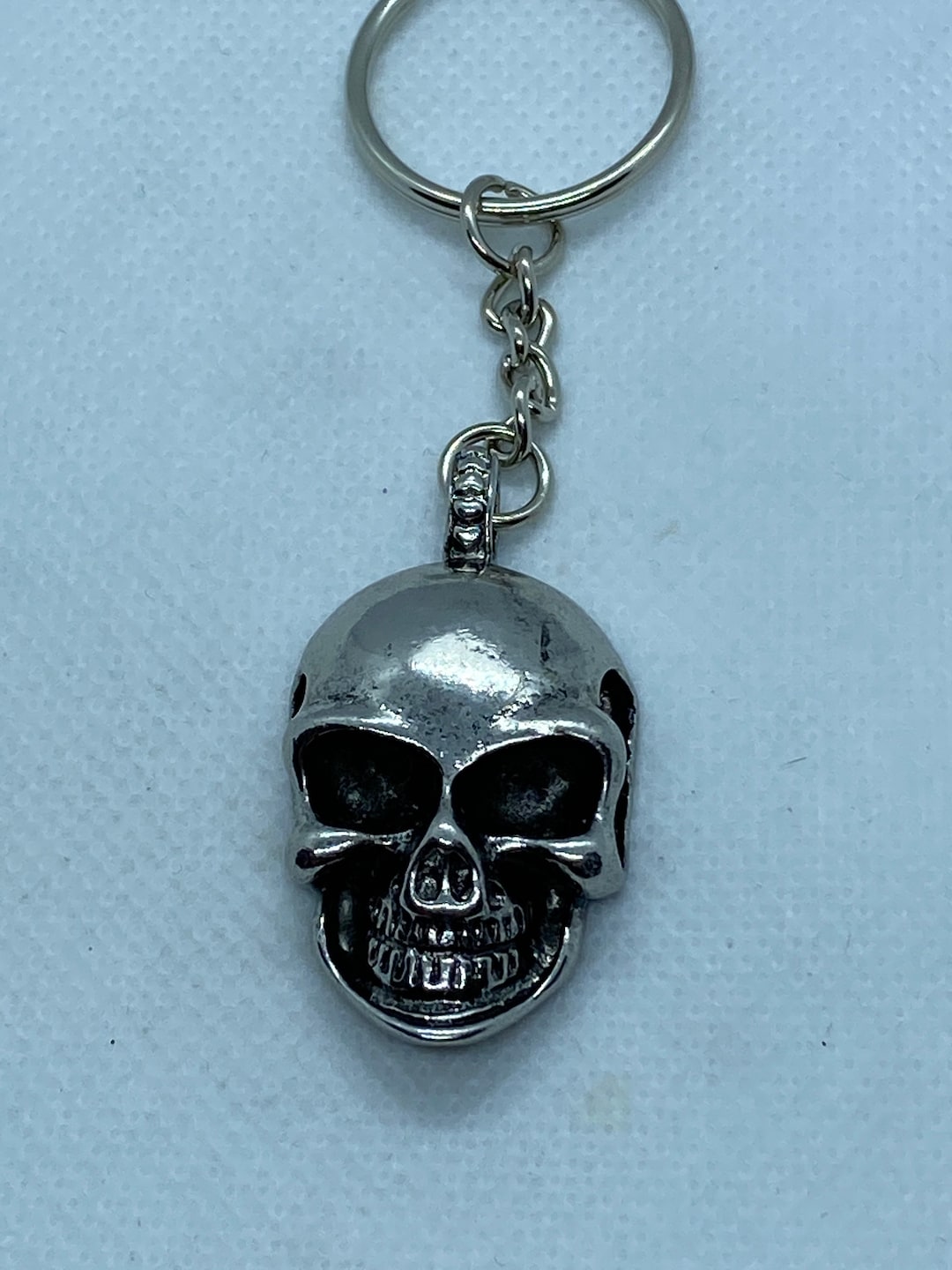 Skull Keychain, Silver and Black Toned - Etsy