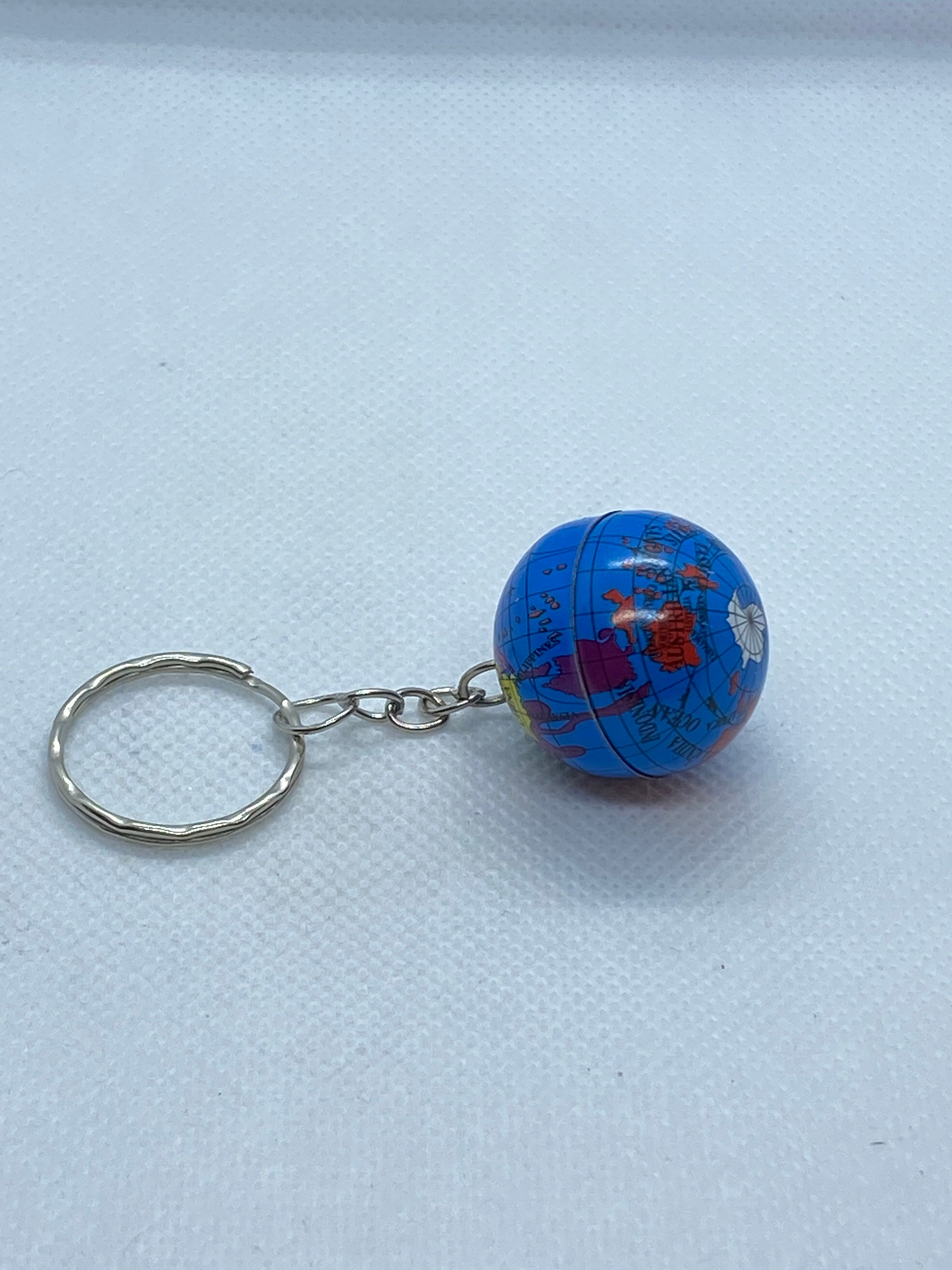 Globe Keychain - Etsy