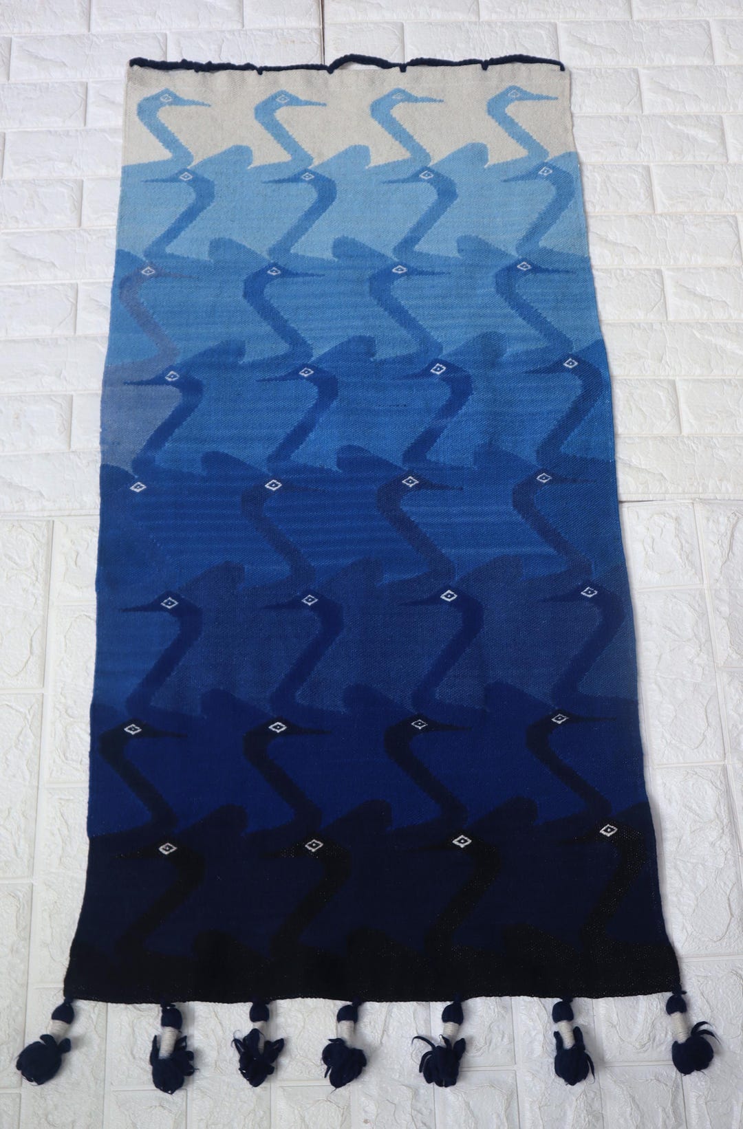 Vintage Ecuador Bird Motif Tapestry Wall Hanging Hand Woven Kilim Rug ...