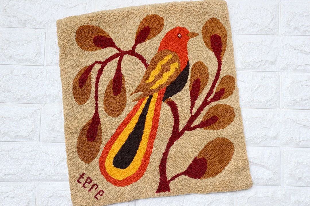 Venezuela Vintage Teresa Gonzalez Tere Hooked Rug Colorful Bird Motif ...