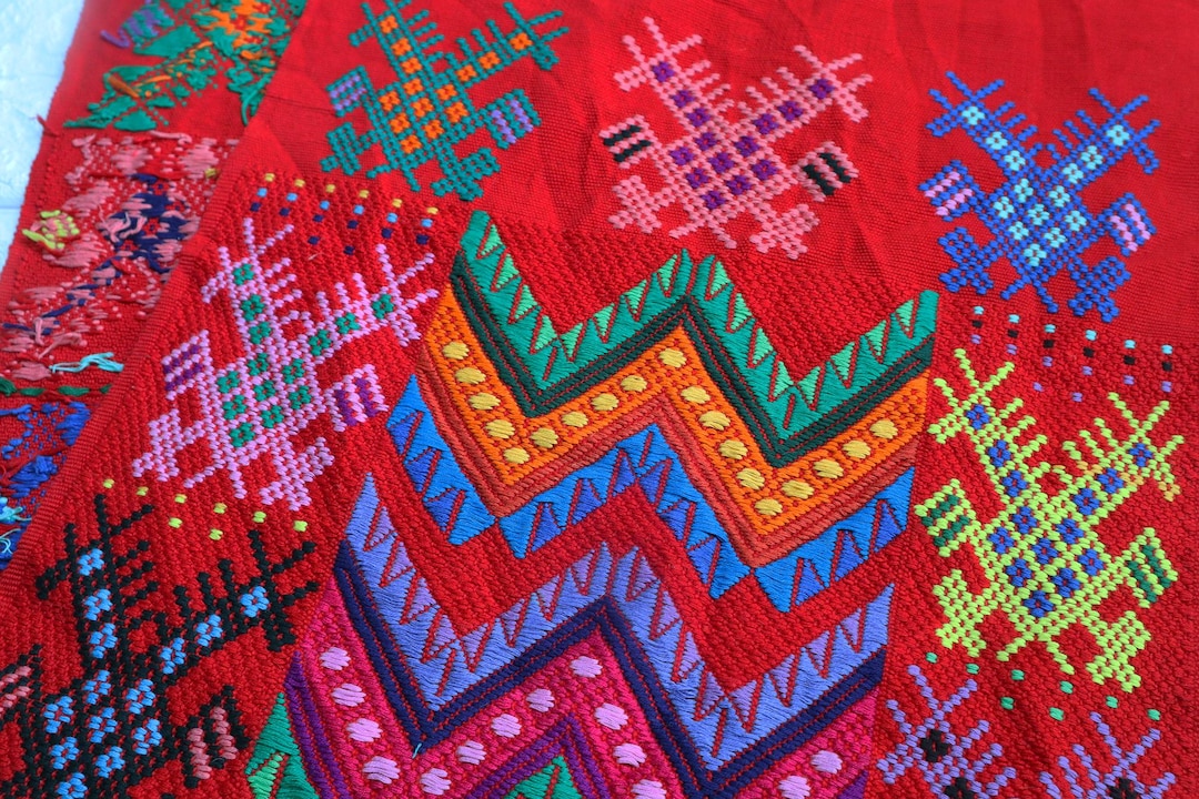 Vintage Guatemalan Handwoven Table Runner Geometric Motif Wall Hanging ...