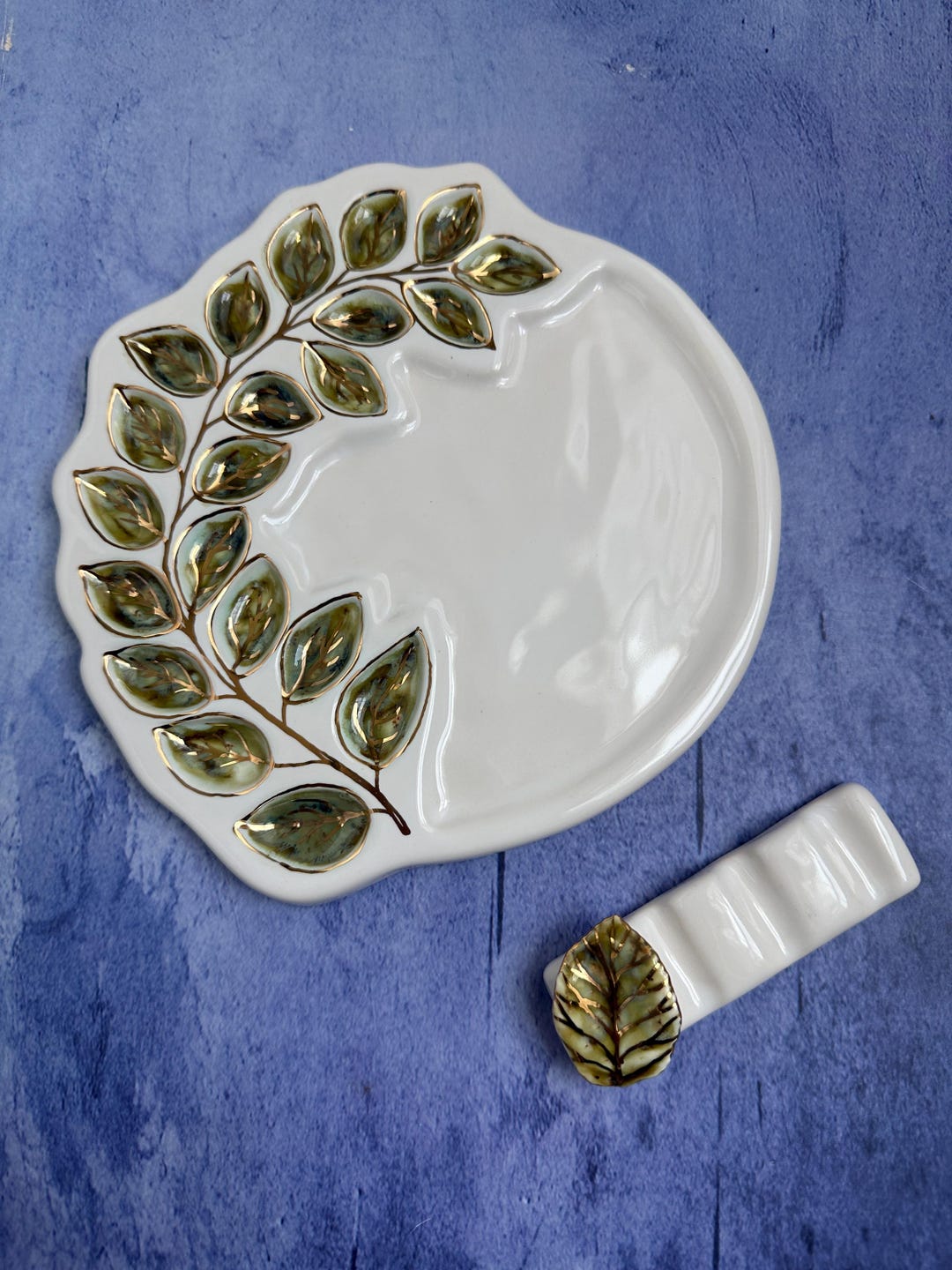 Ceramic Pagoda Green and Gold Leaf Watercolor Palette With 21 Wells ...